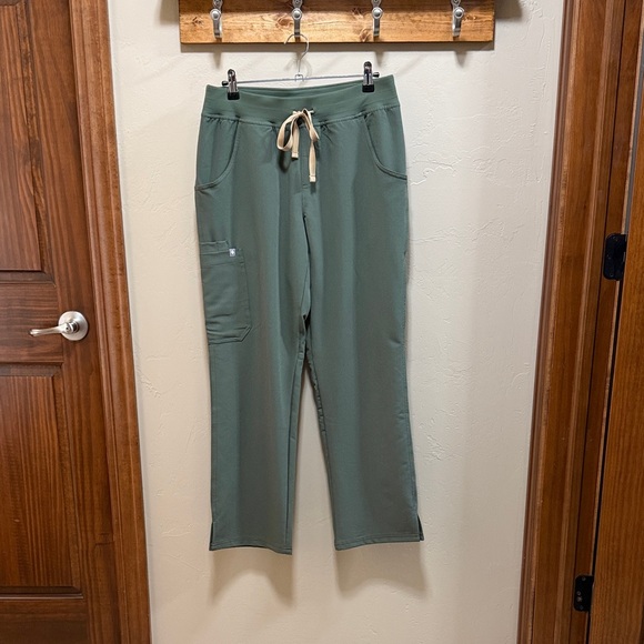 Figs | Pants & Jumpsuits | Figs Womens Kade Cargo Pants | Poshmark